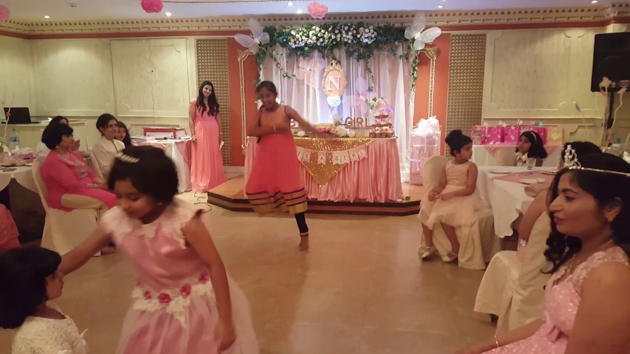 Dance performance in a baby shower, Bahrain - YouTube