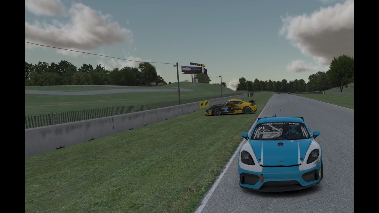 Does flashing make you go faster in racing? - YouTube