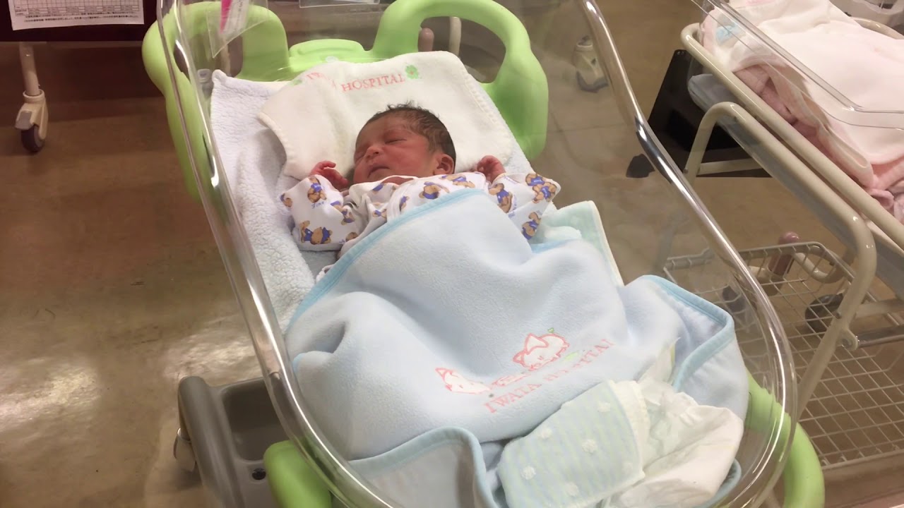 6 days old baby. - YouTube
