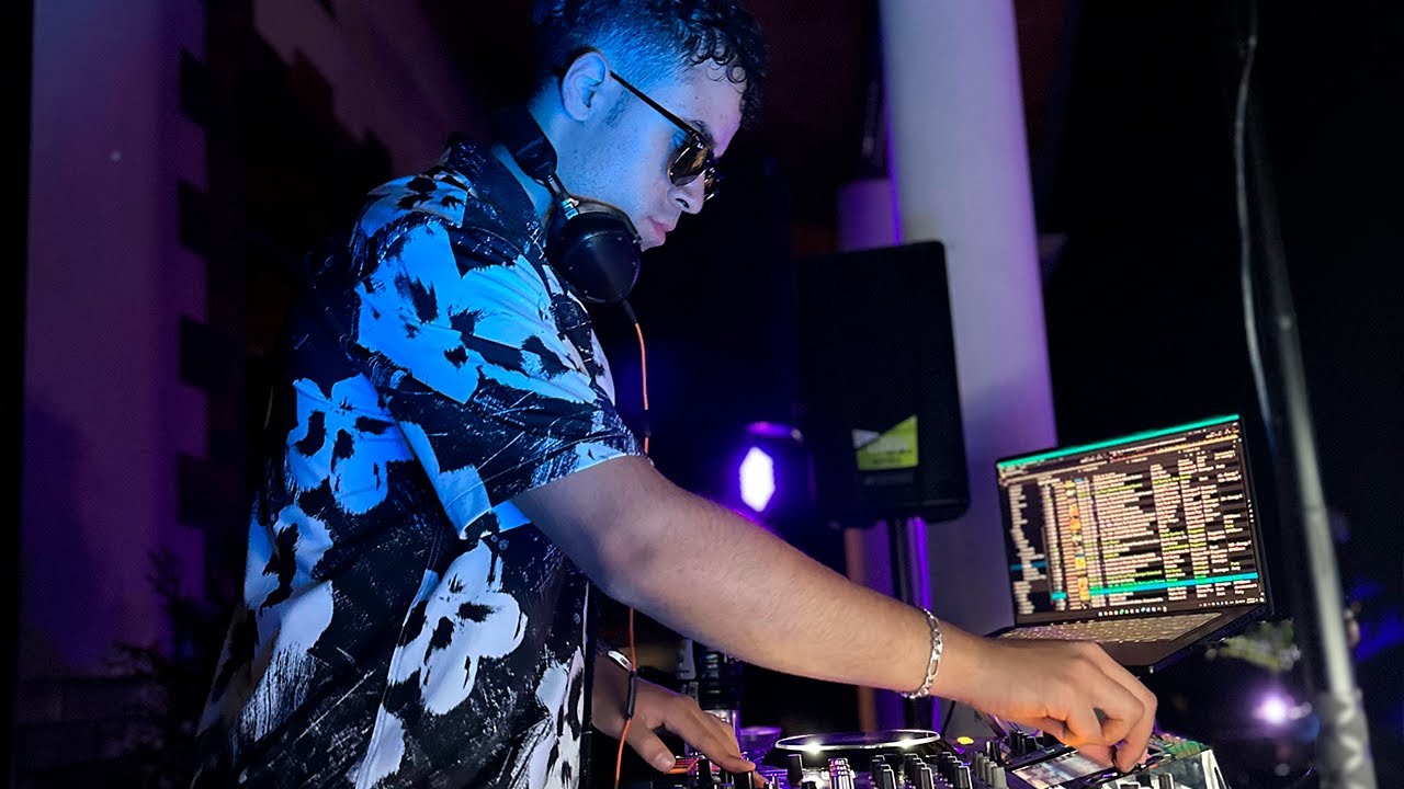 Arnaut Live at @VIP | 13-04-2024 - YouTube