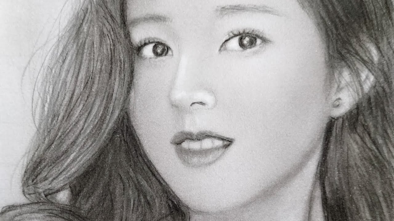 Zhao Lusi Drawing - YouTube