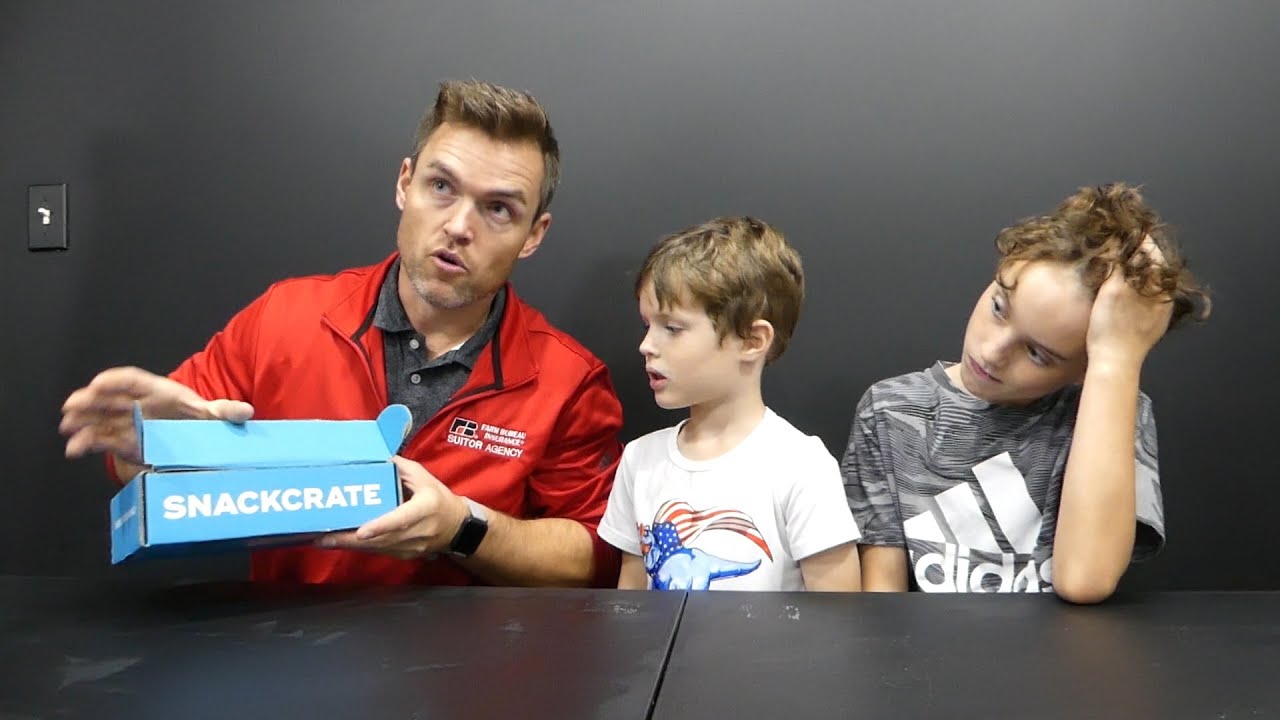 USA SnackCrate Review - YouTube