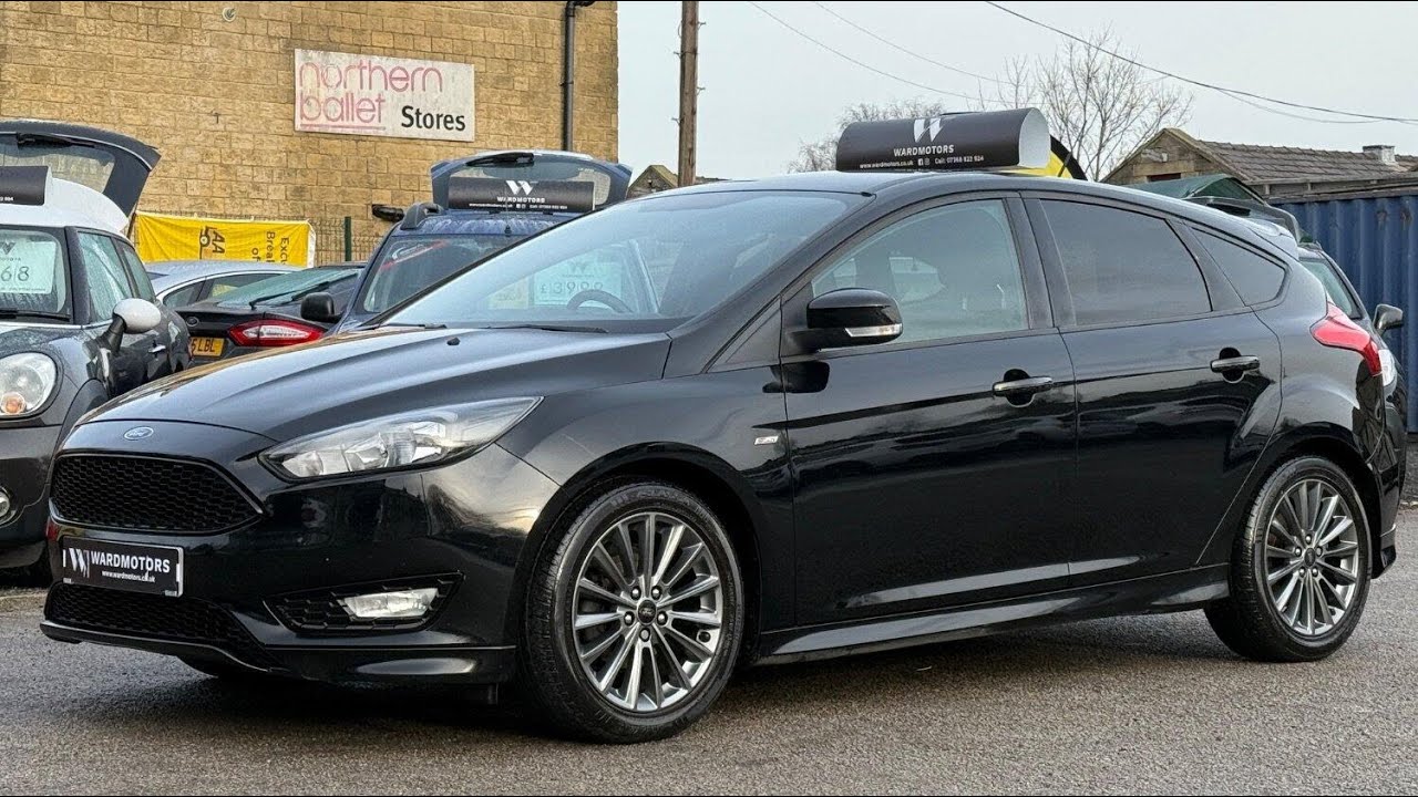 FORD FOCUS Hatchback 1.0 T EcoBoost ST-Line Black 5dr 1 KEEPER+SATNAV ...