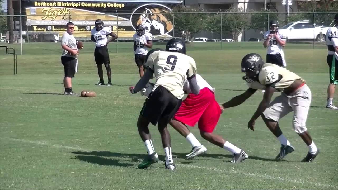 FB: Week One Practice Report (Defensive Coordinator Kenny Jackson ...