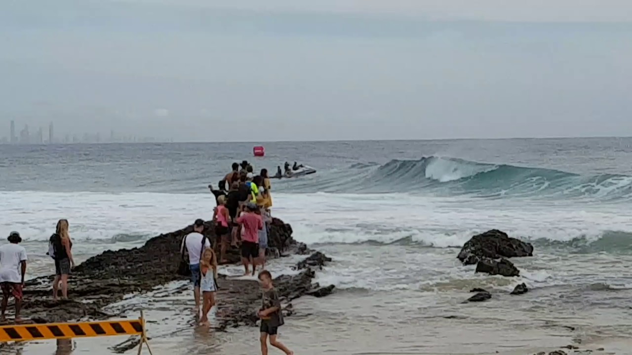 Quicksilver Pro at Snapper Rocks 16 March 2017 - YouTube