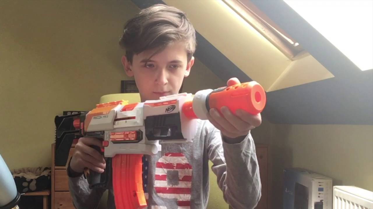 Co bych si s sebou vzal na Nerf bitvu - YouTube