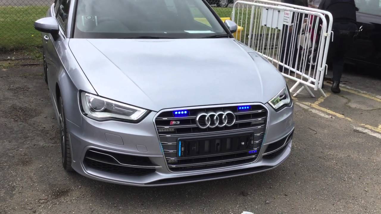 Surrey Police Audi S3 - YouTube