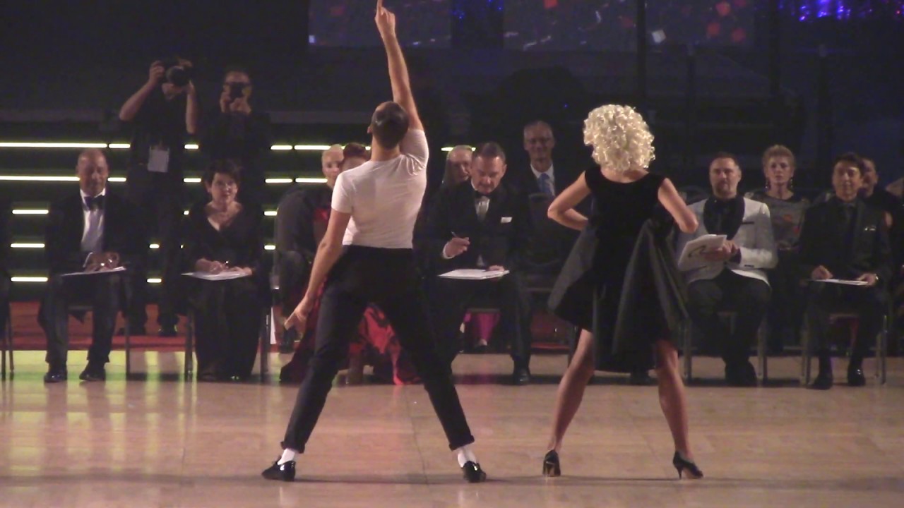 Oskar and Karolina - International Professional Ballroom Showdance ...