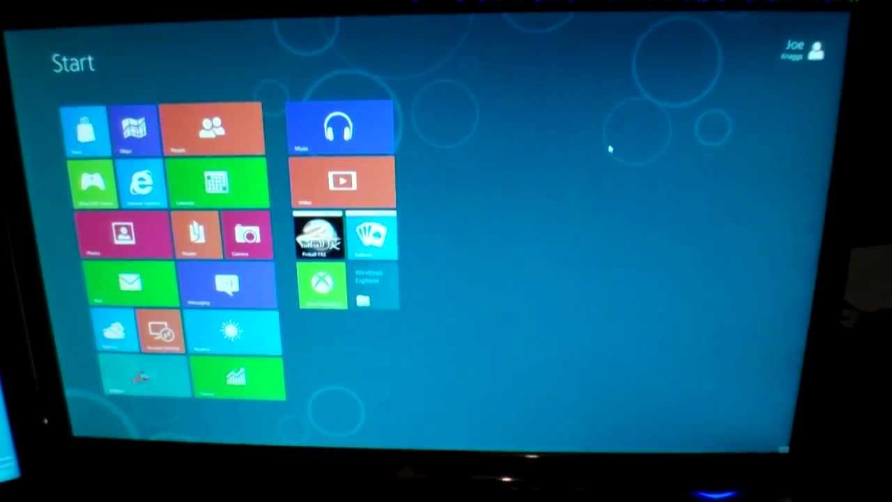 A Look at Windows 8 Consumer Preview - YouTube