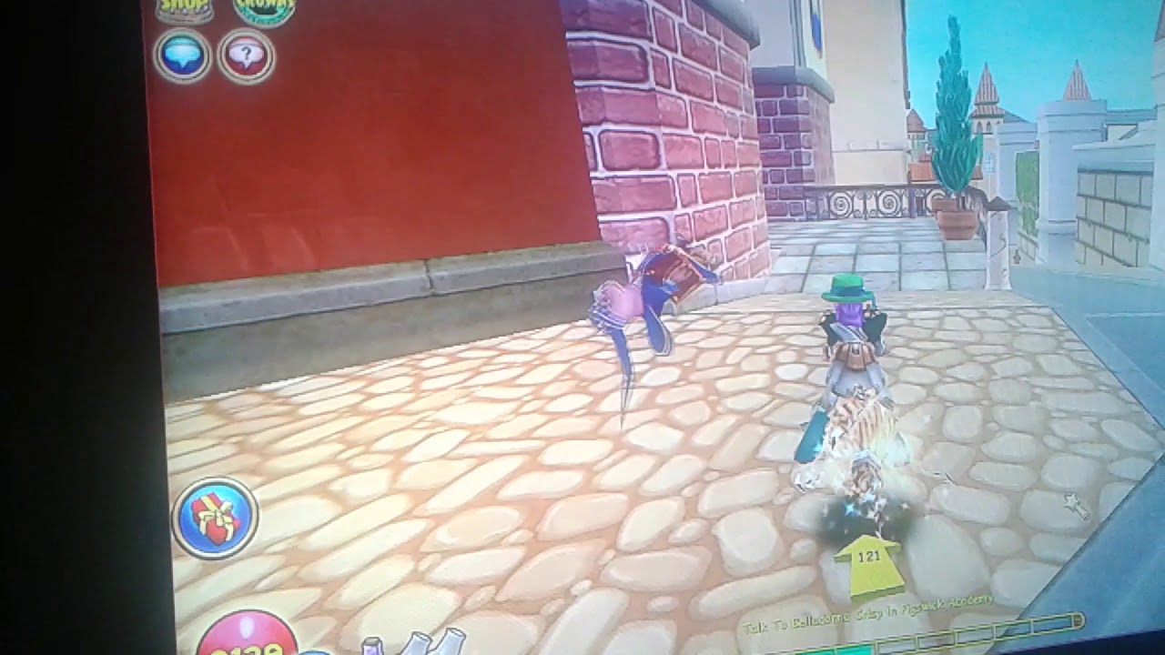 Wizard101 - Fat pig spinning - YouTube