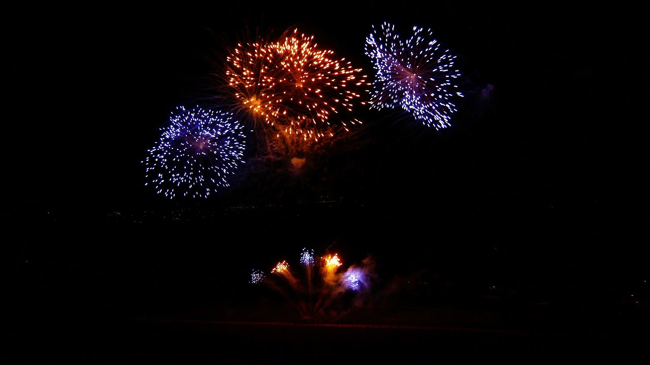 Fireworks 4 Peace Zink Feuerwerk - YouTube