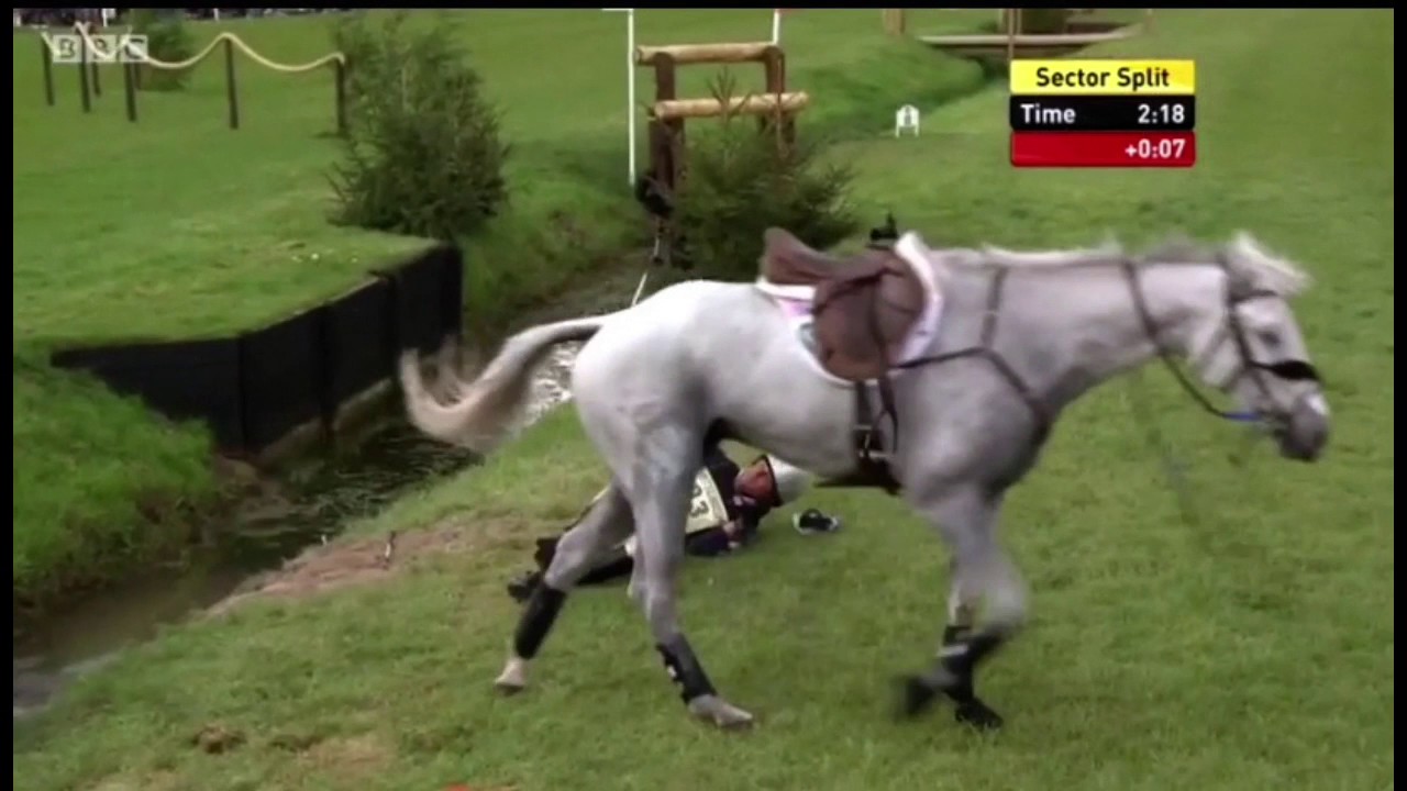 Boyd Martin Fall At Badminton 2016 - YouTube