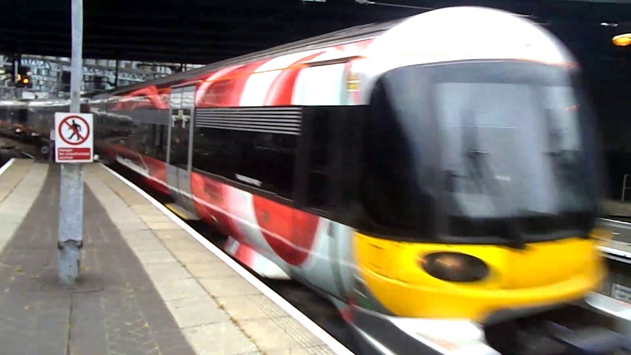 Heathrow Express Class 332 Compilation - YouTube