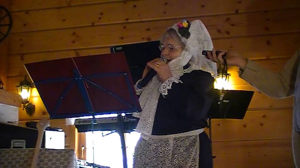 Maria Banach - YouTube