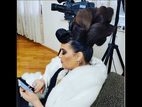 Elza Seyidcahanin basina baxin - ŞOK ŞOK