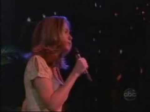 Blair sings on OLTL 9-4-08 - YouTube