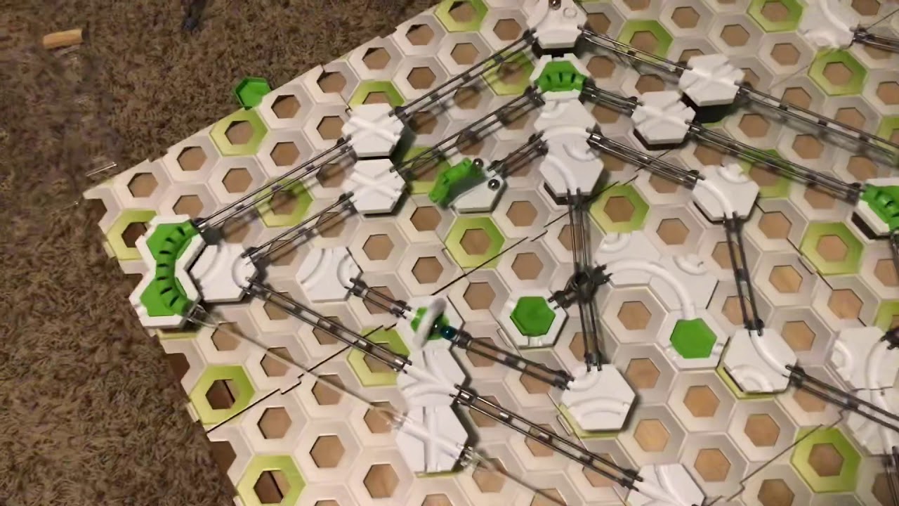My longest track building just with gravitrax and 2 Jengas - YouTube