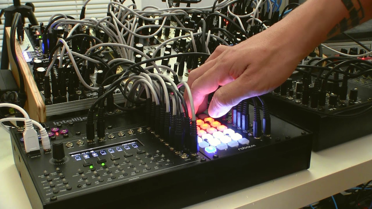 Synths in a Minute: Westlicht Performer, Akemie's Taiko, Rings, Clouds ...