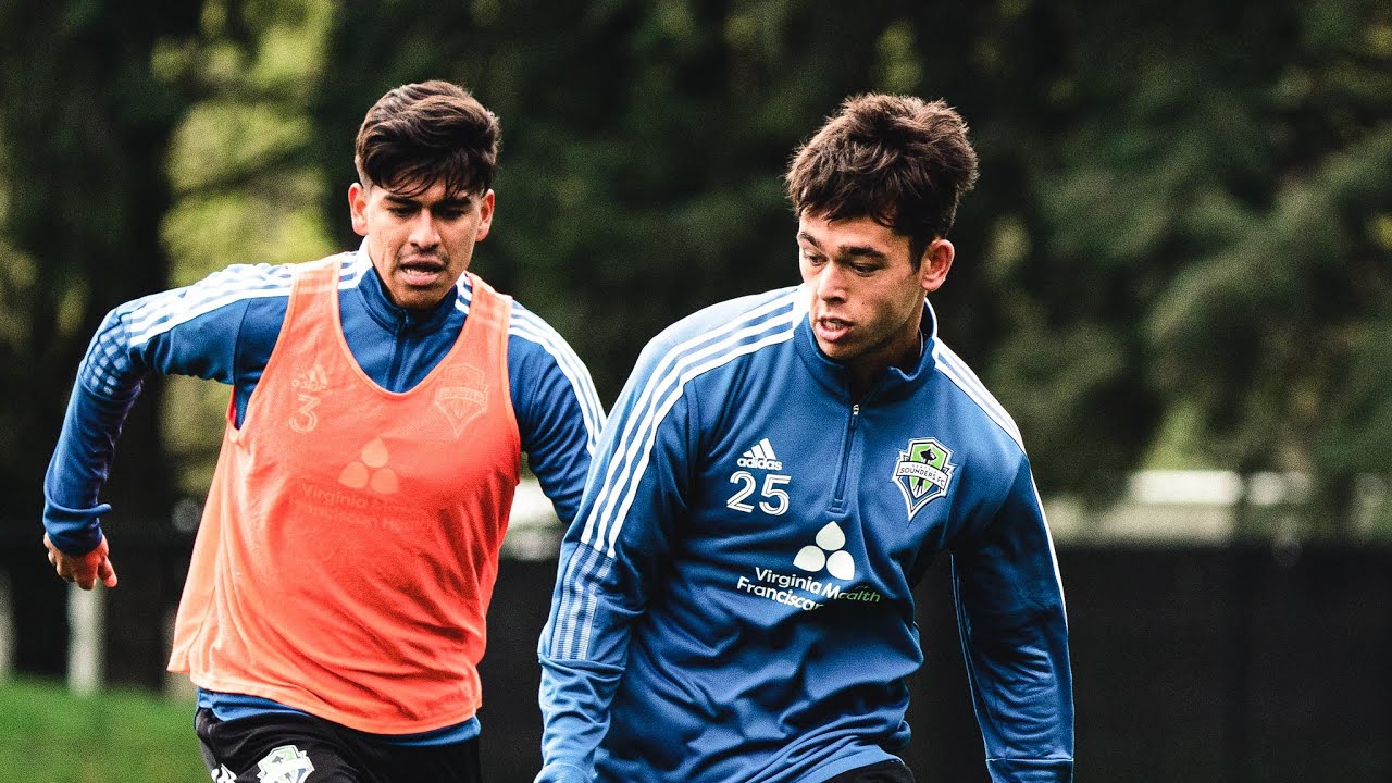 Interview: Jackson Ragen on learning from his teammates - YouTube