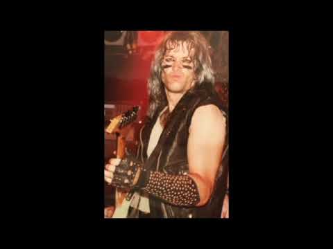 WES BEECH of PLASMATICS interview 11/29/2020 with REV DEREK MOODY ...