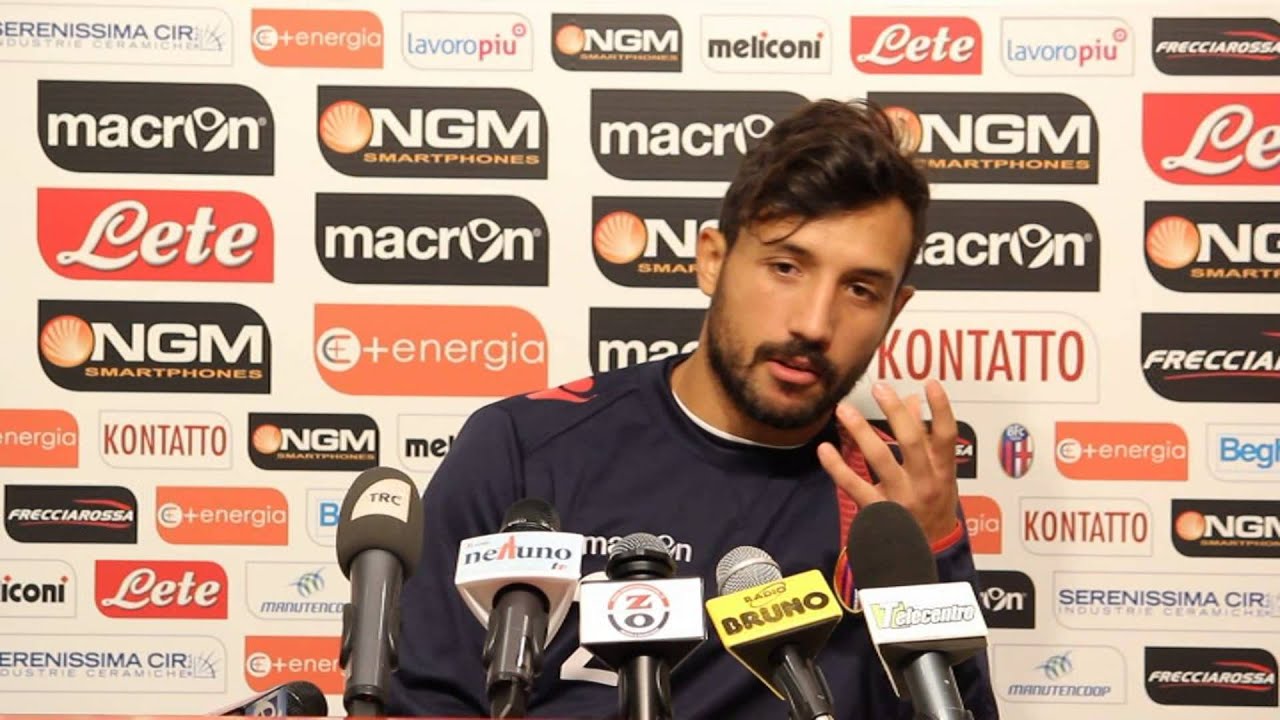 Laribi in Conferenza Stampa - YouTube