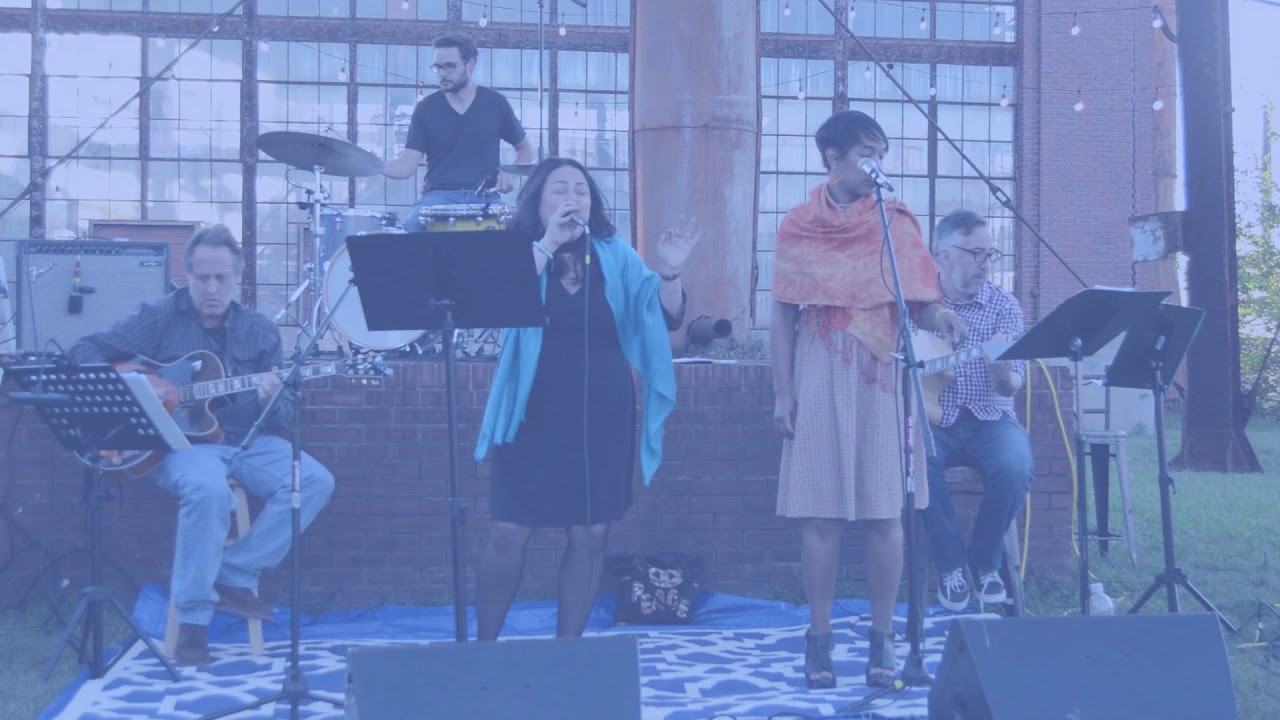 Traveling Blue Tenya Colemon and Ana Lucia Divins - October 13, 2018 ...