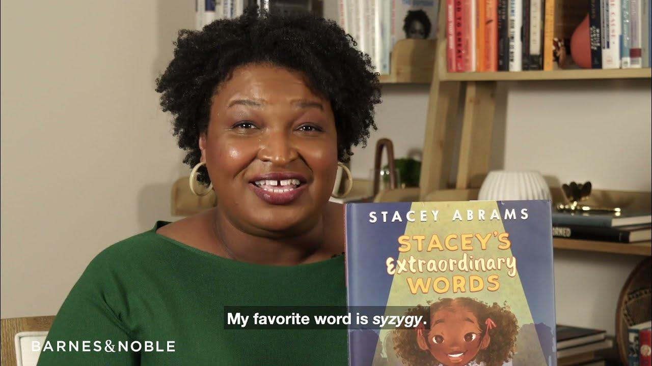 #BNStorytime: Stacey Abrams reads STACEY'S EXTRAORDINARY WORDS - YouTube