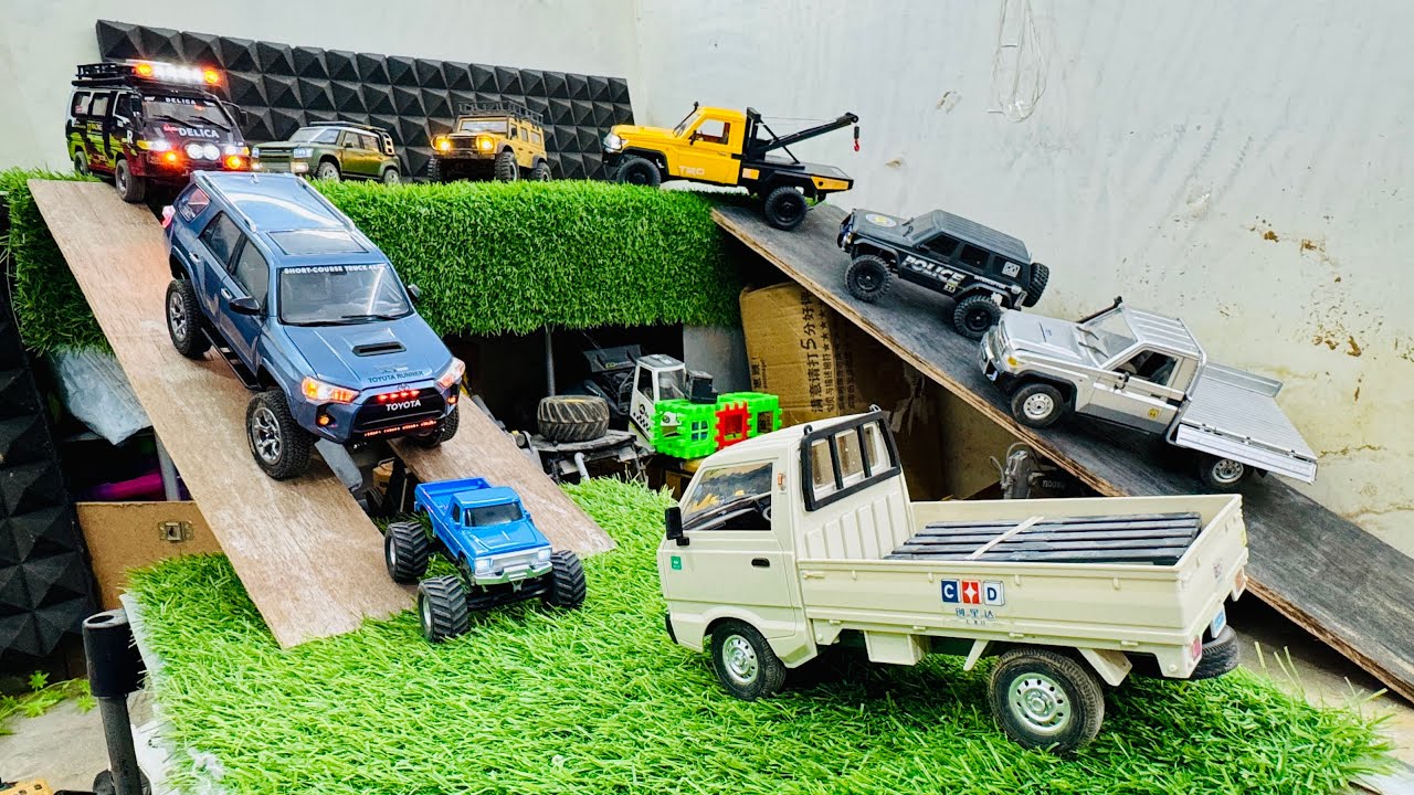 Rc cars Obstacle climbing test, Toyota 4Runner, Jeep Wrangler, Land ...