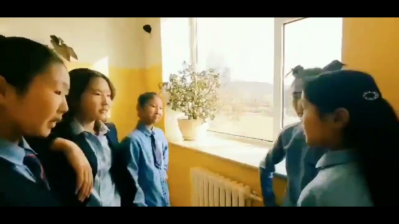 Үе тэнгийн дээрэлхэлт Youtube