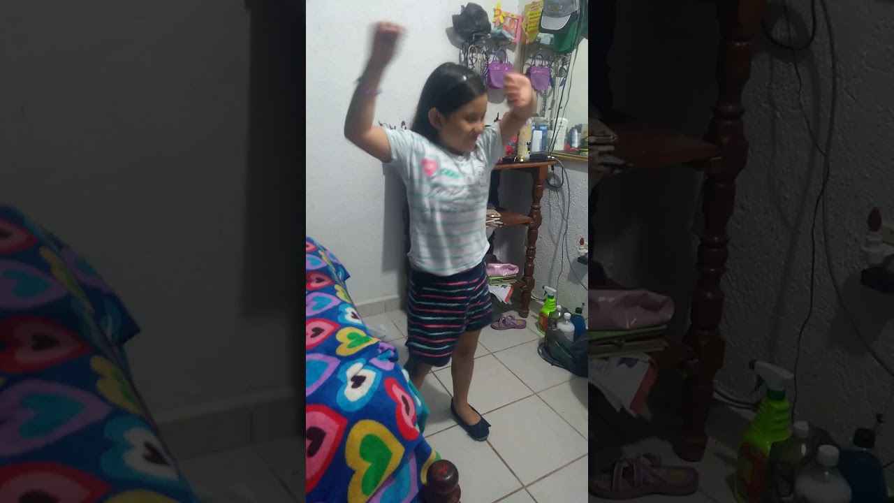 Jugando Con Mi Prima Dani Youtube