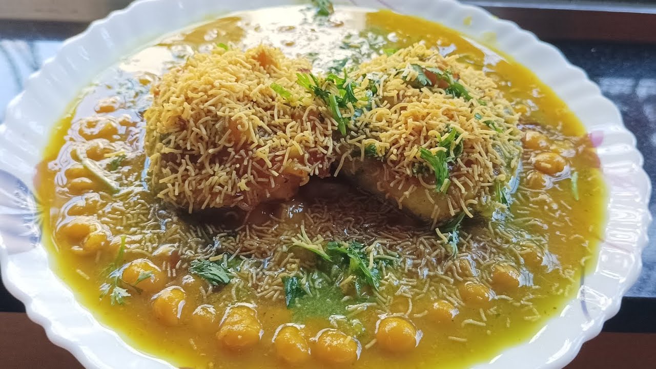 रगडा पटीस /रगड पुरी Ragda patties/ Ragda puri recipe😄 - YouTube