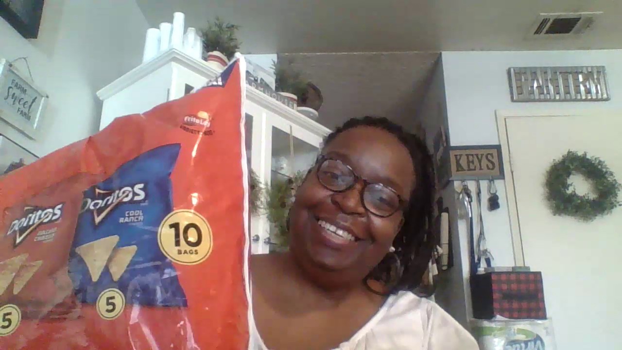 LOTS OF JUICE & CHIPS!!! 99 CENT STORE HAUL - YouTube