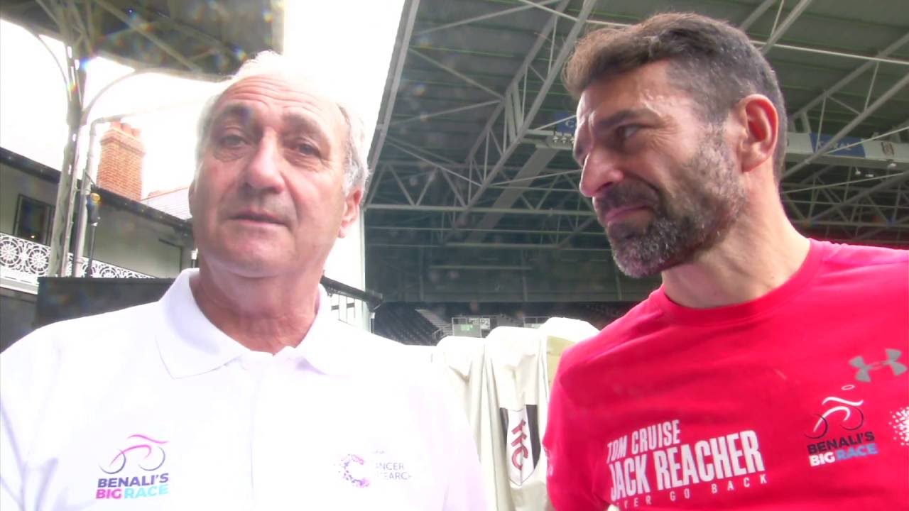 Ex Fulham player Les Strong greets Franny - YouTube