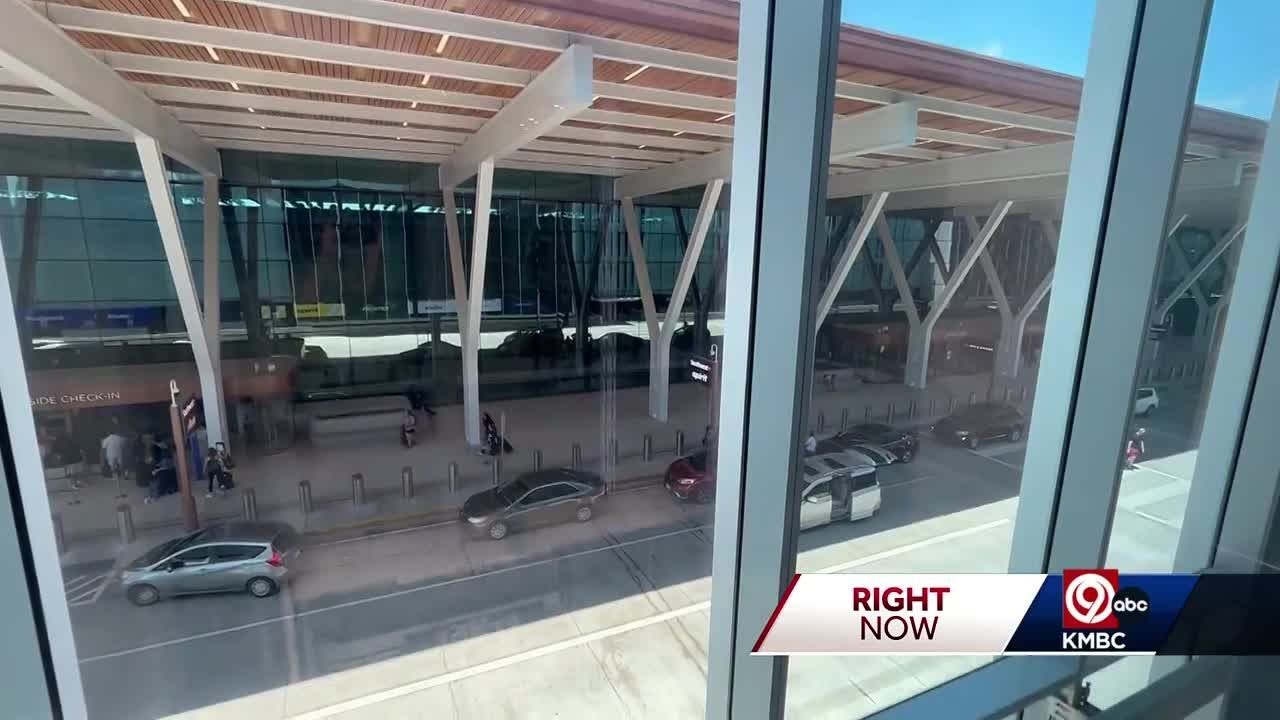 Demolition of old Kansas City International Airport terminals now ...