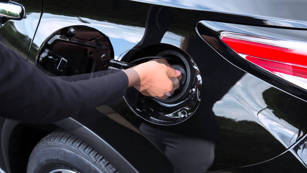 2015 NISSAN Murano - Fuel Functions - YouTube