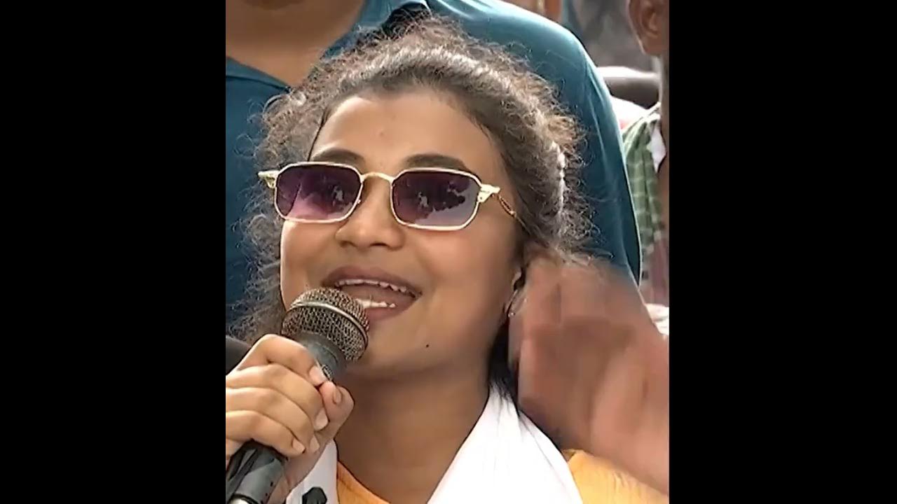 একে তো কোটার বাশ, তার উপরে প্রশ্ন ফাঁস গান। Eke to prosho fash gan ...