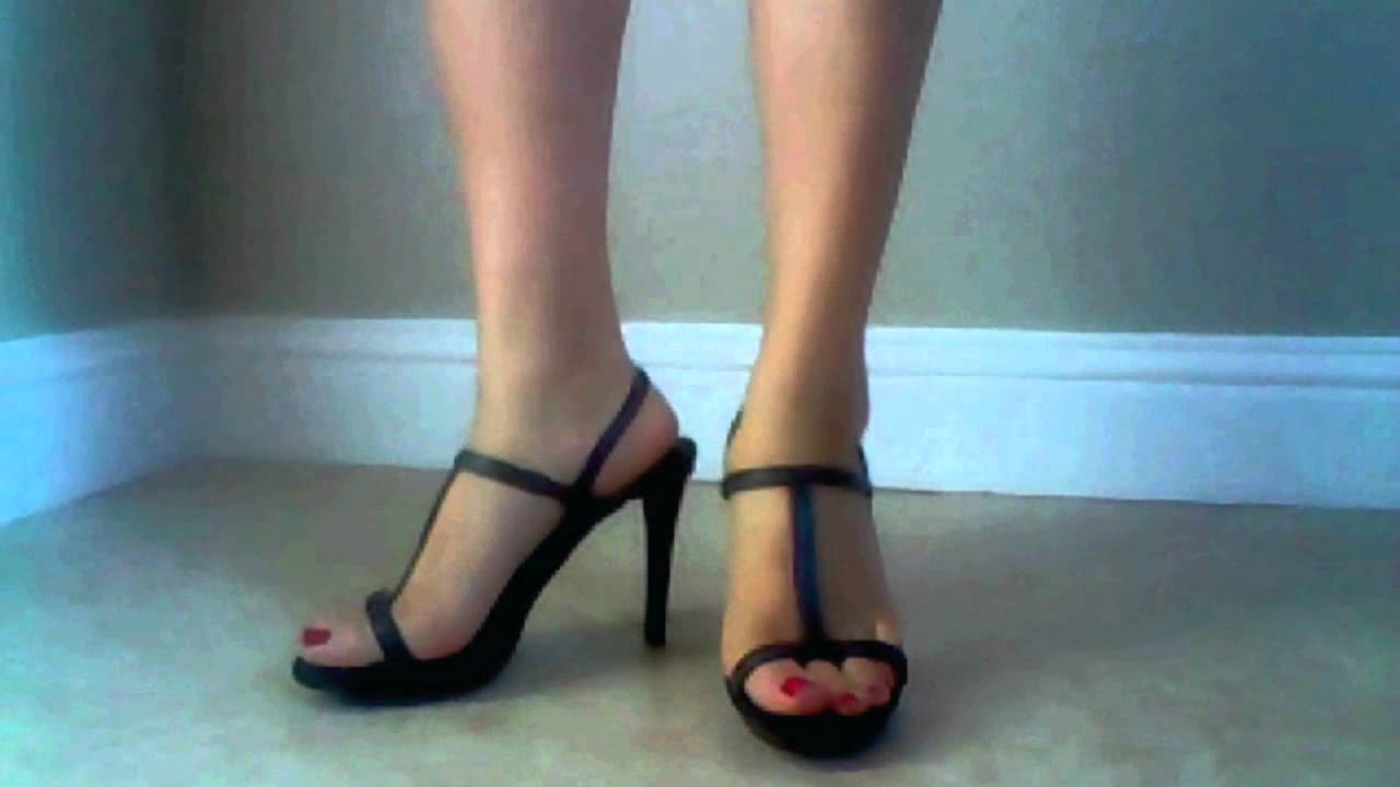 How to Pick Heels - YouTube