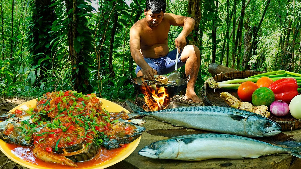 Wilderness Cooking Style | Seafood Fish Tomato Sauce Recipe | Steam ...