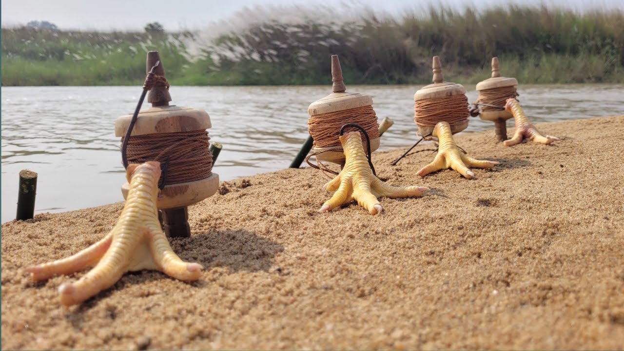 Fishing video Primitive Wooden Wheel fish catching system Best fish ...