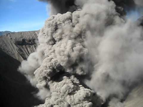 VOLCANIC ERUPTION!!! - Mount Bromo, Indonesia - YouTube