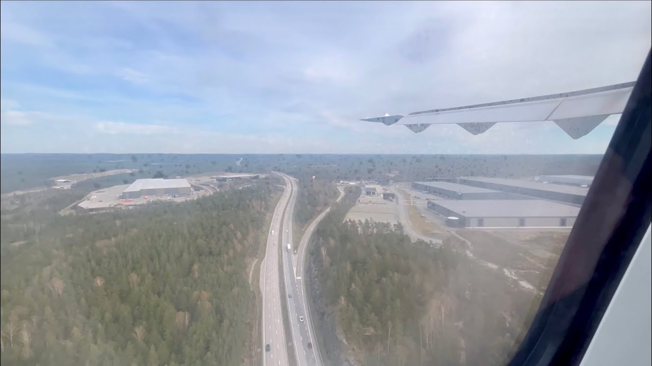 Landing at Göteborg Landvetter Airport. Sweden (BRA Flyg) - YouTube