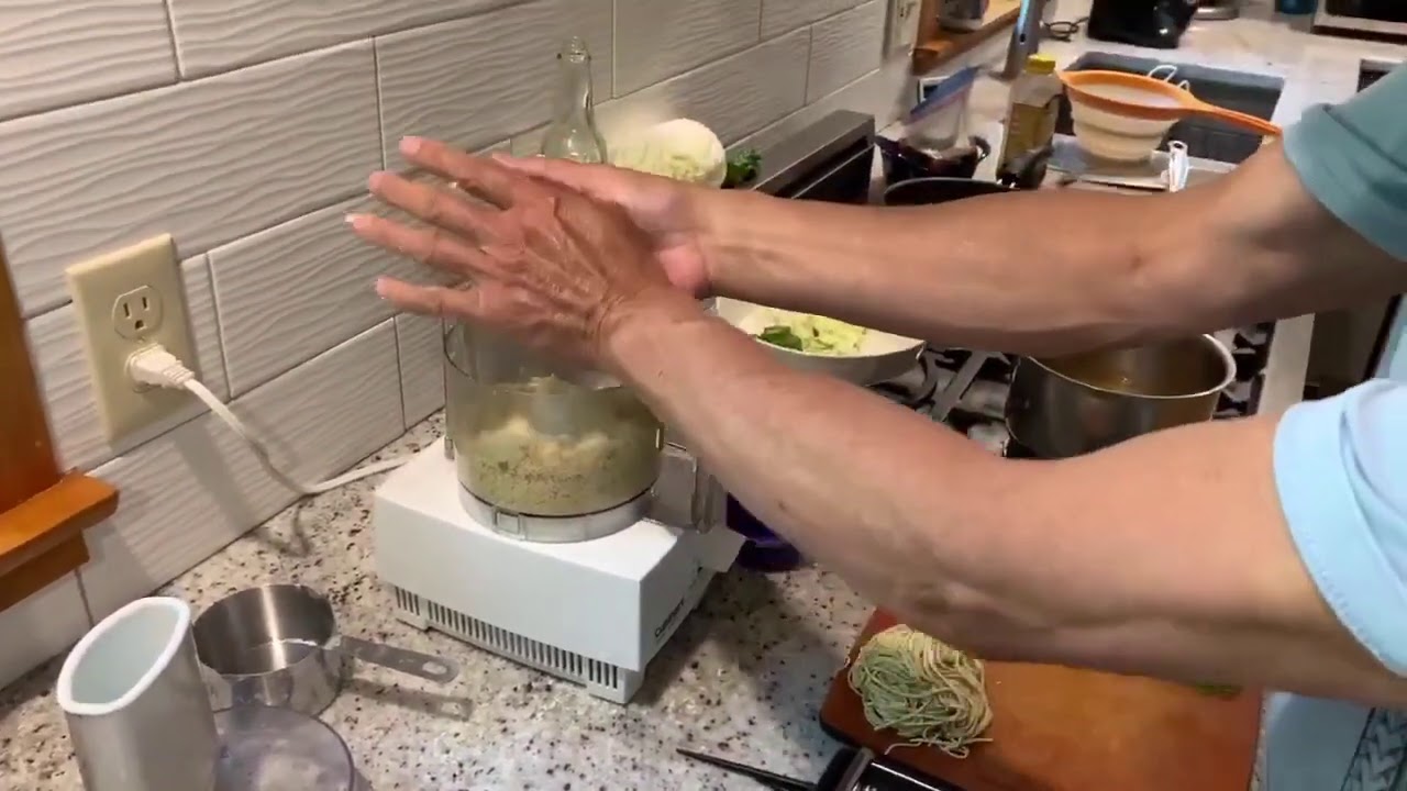 Ramen Tutorial with Ham - YouTube