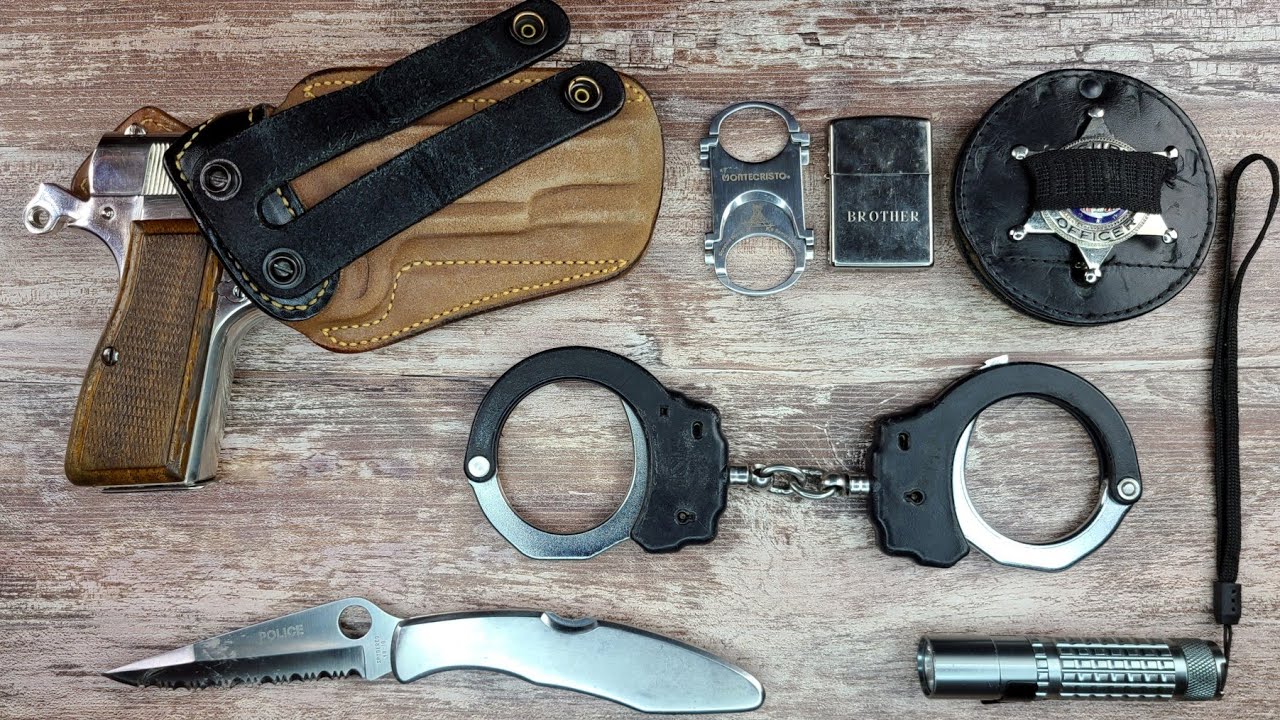 Off Duty Police EDC: Summer Edition 2023 - YouTube