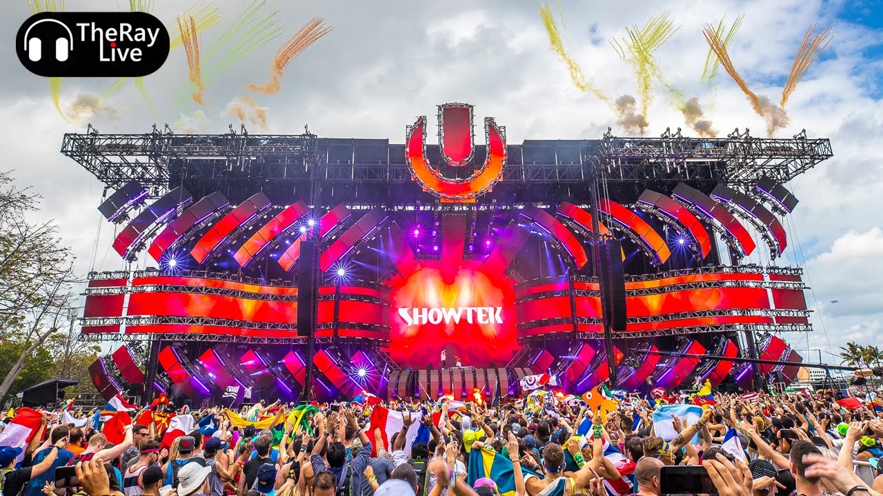 Showtek & Brooks - On Our Own [Live at Ultra Music Festival] - YouTube