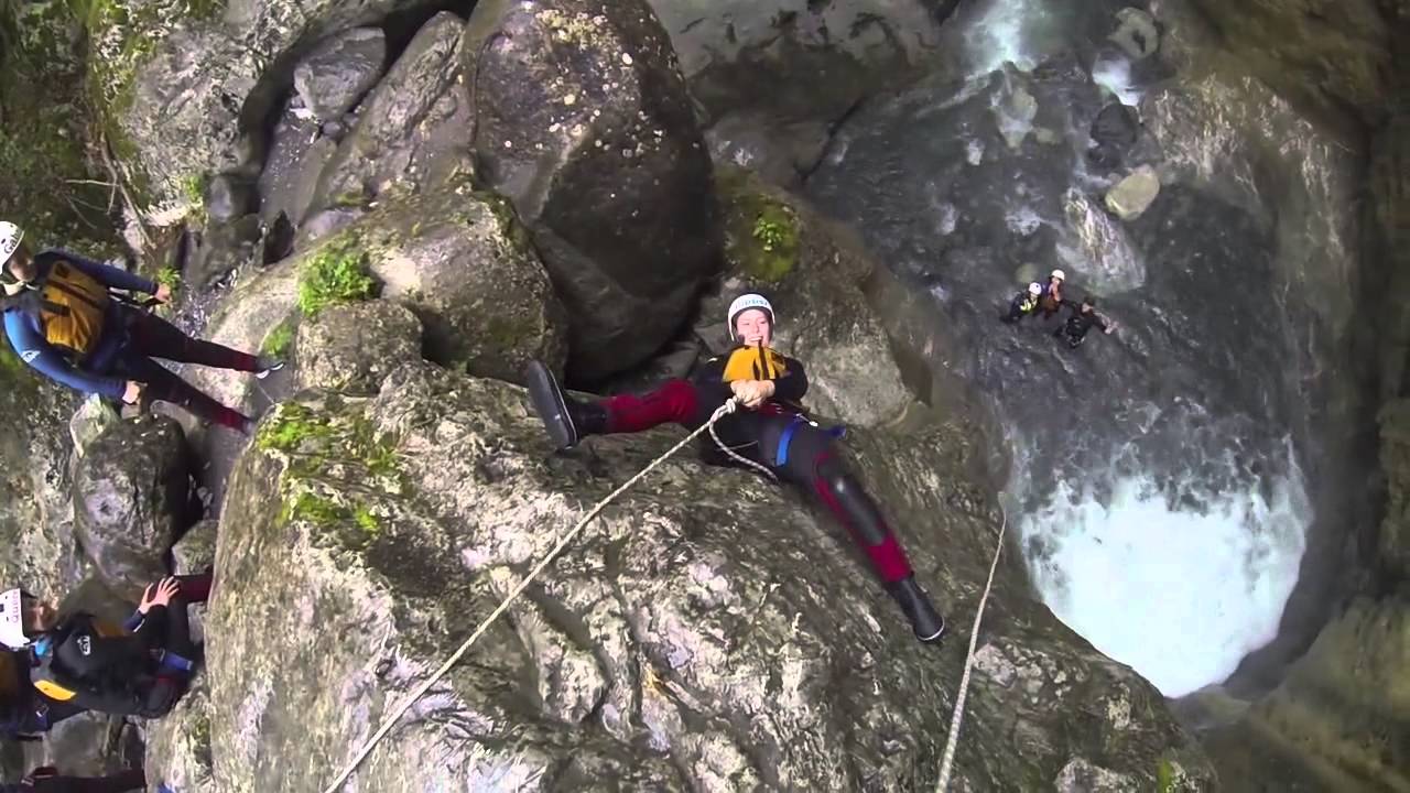 Abseiling Fail - YouTube