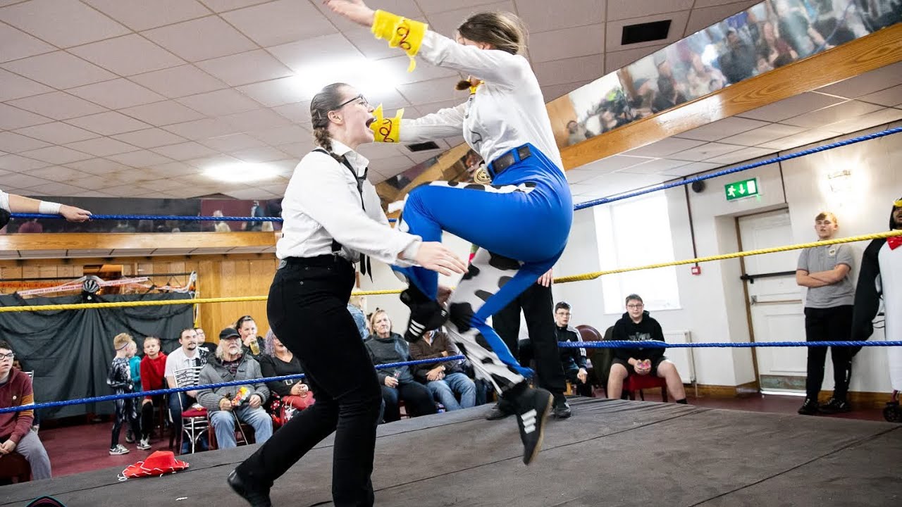 Jack Maxwell & Eve Bateman vs Mo Akthar & Natalie Sykes 👽🛸 Axl the ...