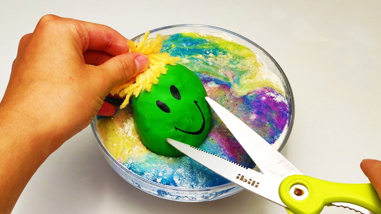 Playing with Rainbow_Flour Stress Balls - YouTube