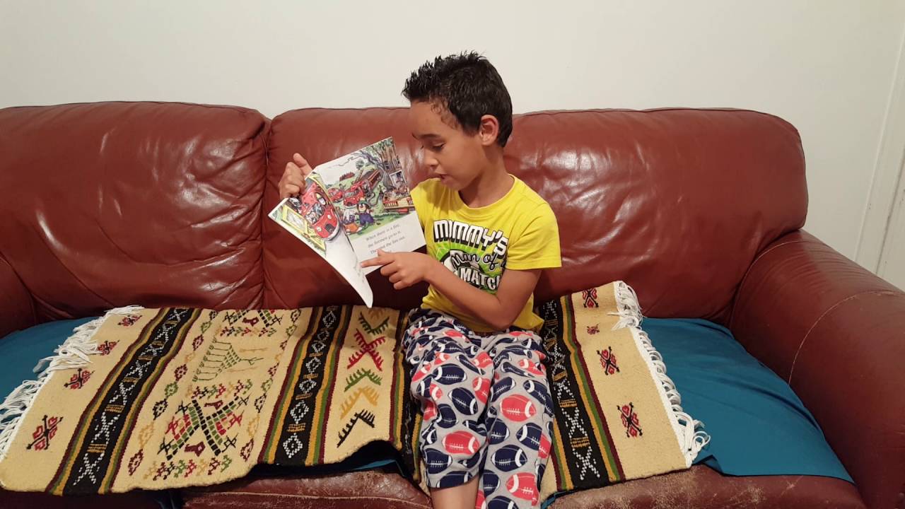 I CAN READ , THIS IS MY TOWN BY MERCER MAYER / Story #1 - YouTube