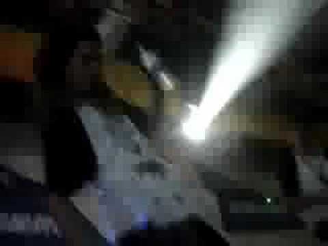 avin it large - YouTube