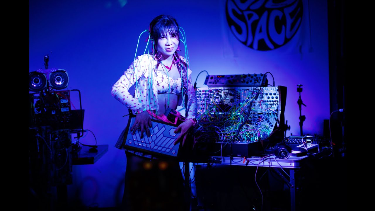 Modular Synth Keytar Live Set: Buchla Girl Transformed - YouTube